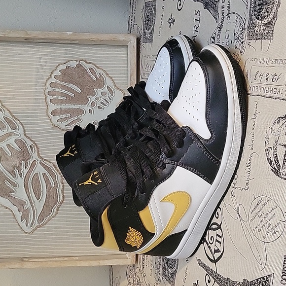 Nike MLB | Shoes | Mens Nike Jordan Flights | Poshmark